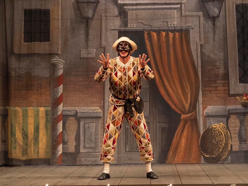Arlecchino servitore di due padroni - Piccolo Teatro